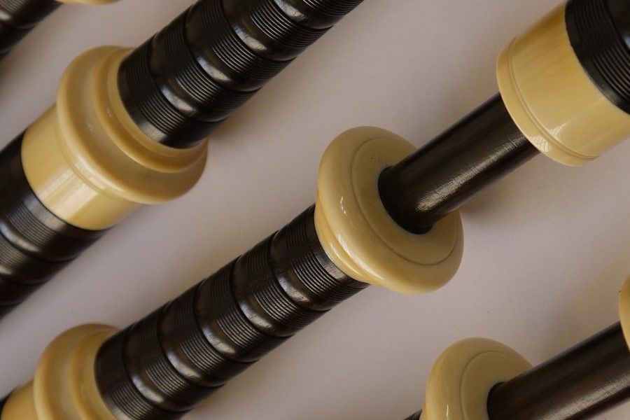 David Naill & Co : Standard and Aged Imitation Ivory